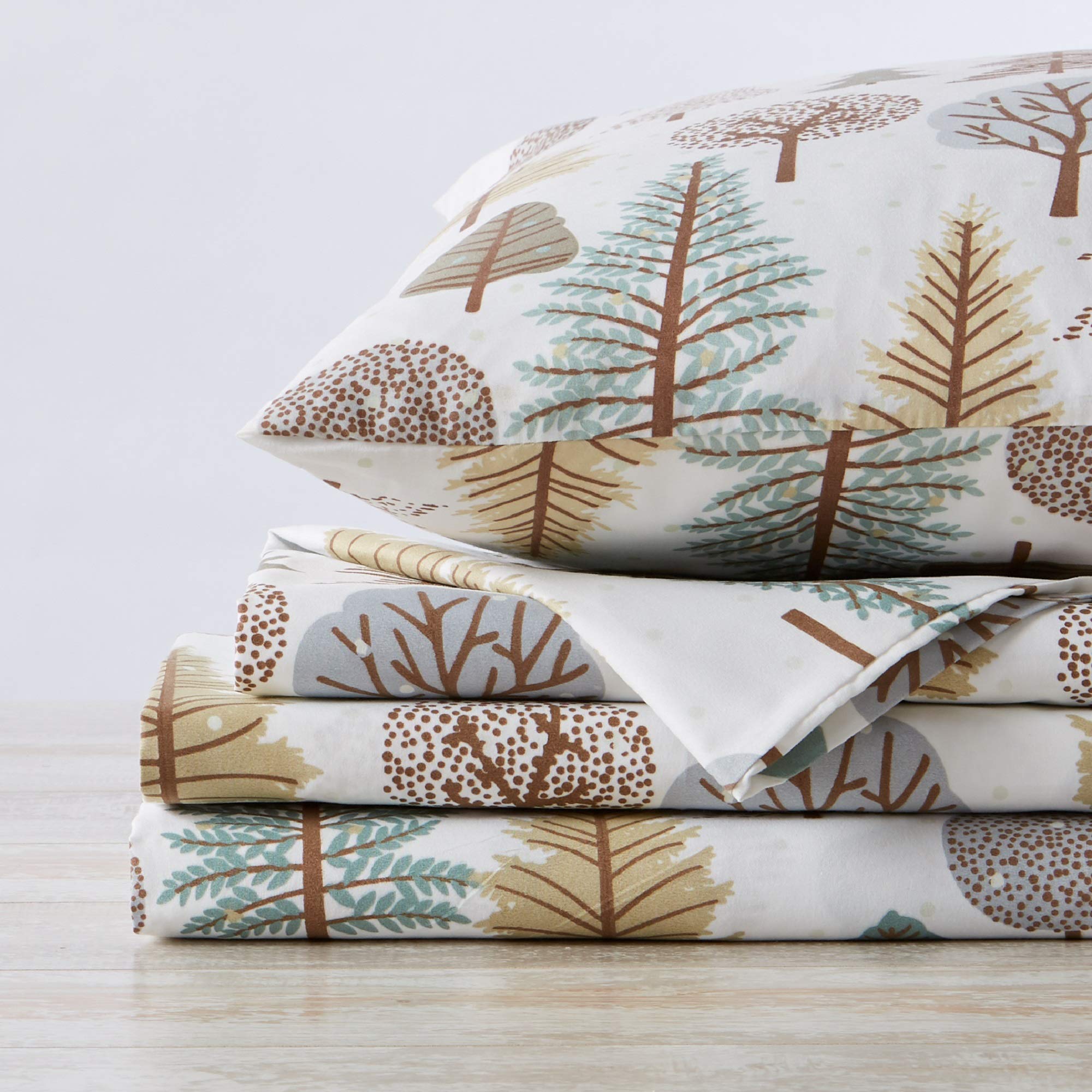 4-Piece King Microfiber Sheet Set | Lodge-Printed, Ultra-Soft Sheets | Wrinkle & Fade-Resistant Patterns Drawn from Nature | All-Season Bedding Sheets & Pillowcases. (King, Forest Trail)