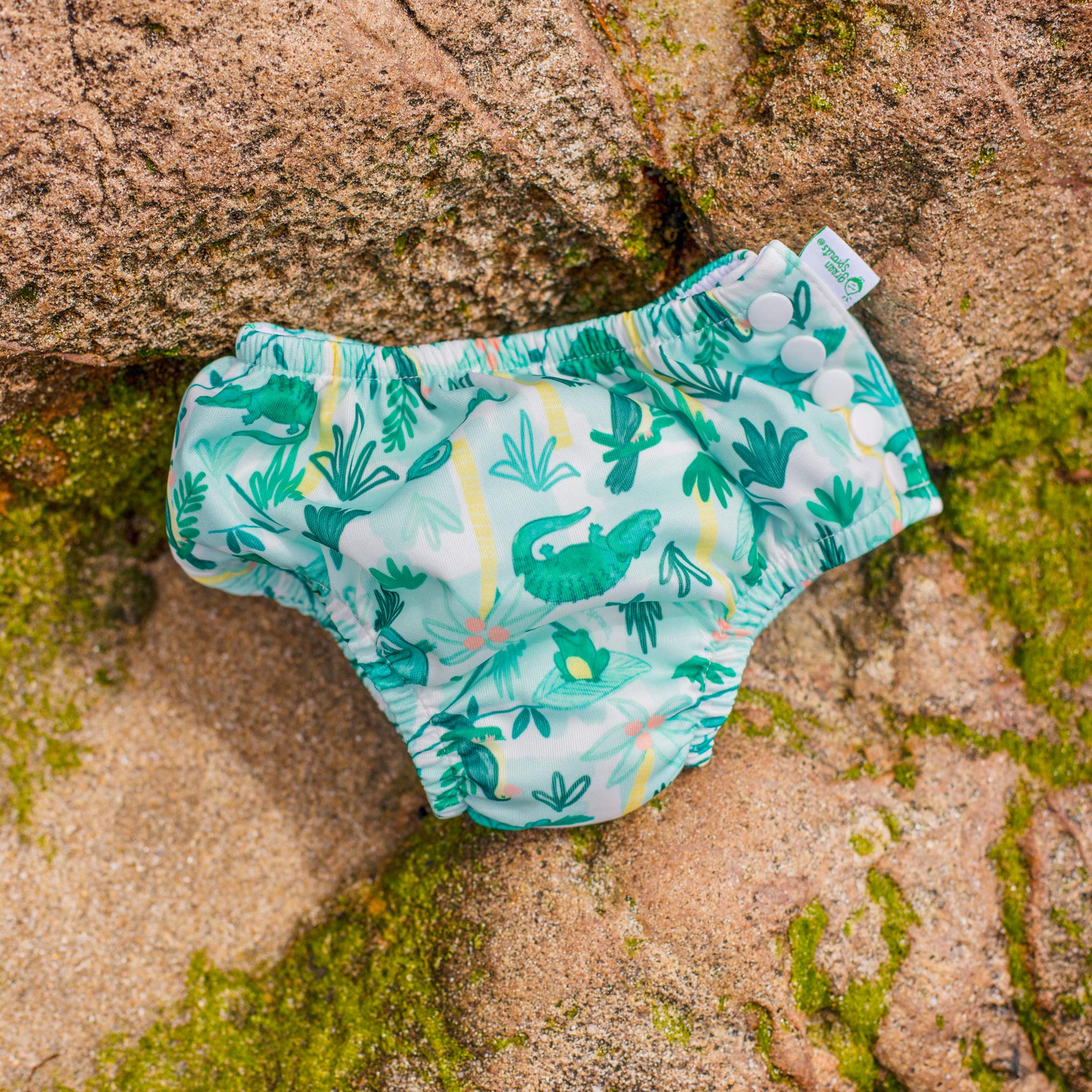 i Play Boys Reusable Absorbent Baby Swim Diapers Green Tropical Jungle 12 Months