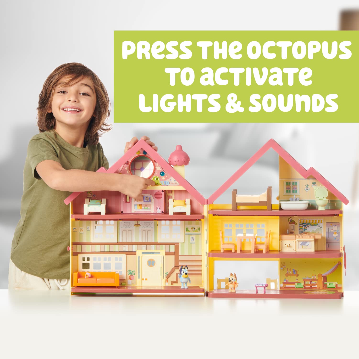 Bluey Ultimate Lights & Sounds Playhouse & Toy Box, 2.5-3 inch Figures | Amazon Exclusive