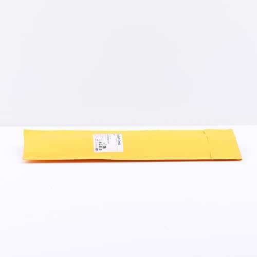 Docolor Eyelash Comb Eyelash Separator Tool Mascara Applicator Eyelash Brush Lash Separator Tool Comb Arc Designed Cosmetic Brushes Tool, with Comb Cover (Black)