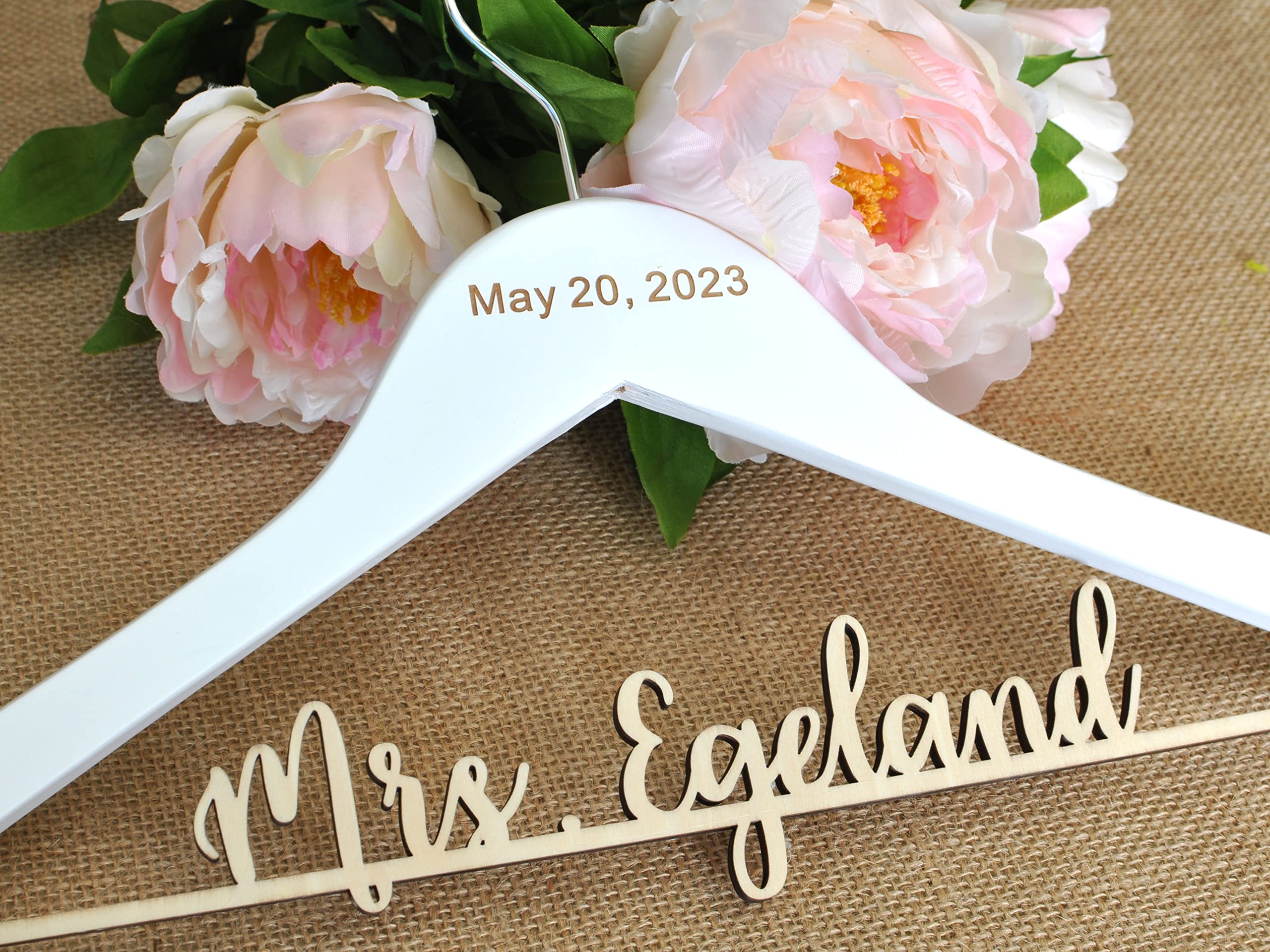 Bride Hanger, Wedding Hanger, Wedding Gift, Personalized Bride Hanger, Honor Maid, Bridesmaid, Doctor, Graduation Dress Hanger