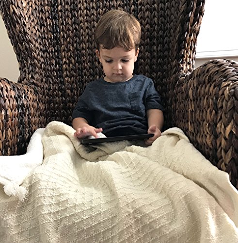 effe bebe Knoten Cable Knit Sherpa Baby Blanket 30"x40" (Cream White)