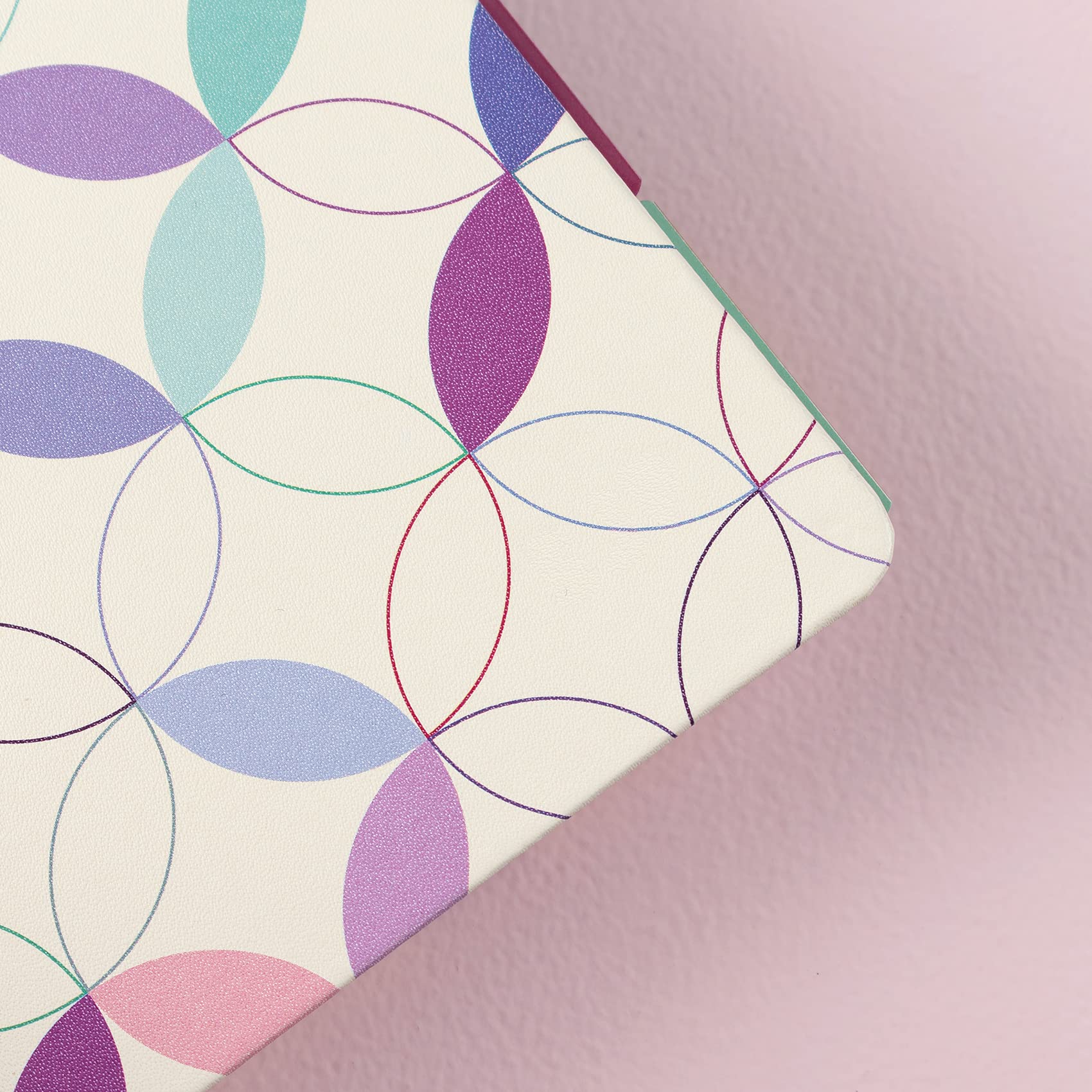 7” x 9” 12 Month Spiral Bound Life Planner ( Jan 2022 – Dec 2022 ) – Mid Century Circles Vegan Leather Cover + Mid Century Circles Interior Pages. Vertical Weekly and Monthly Agenda by Erin Condren.