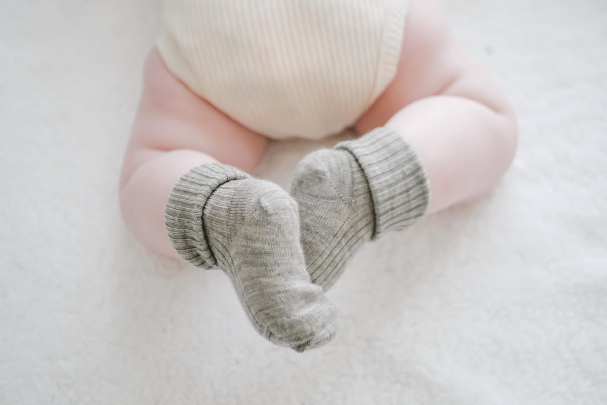 Woolino Wool Baby Socks from, Washable Merino Wool Infant Toddler Kids Socks, 6-12 Months, Cocoa/White (Pack of 3)