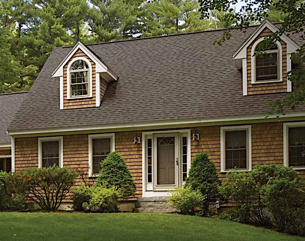 Cedar Impressions Double 9in. Staggered Rough Split Shakes (1/2 Square) Mountain Cedar