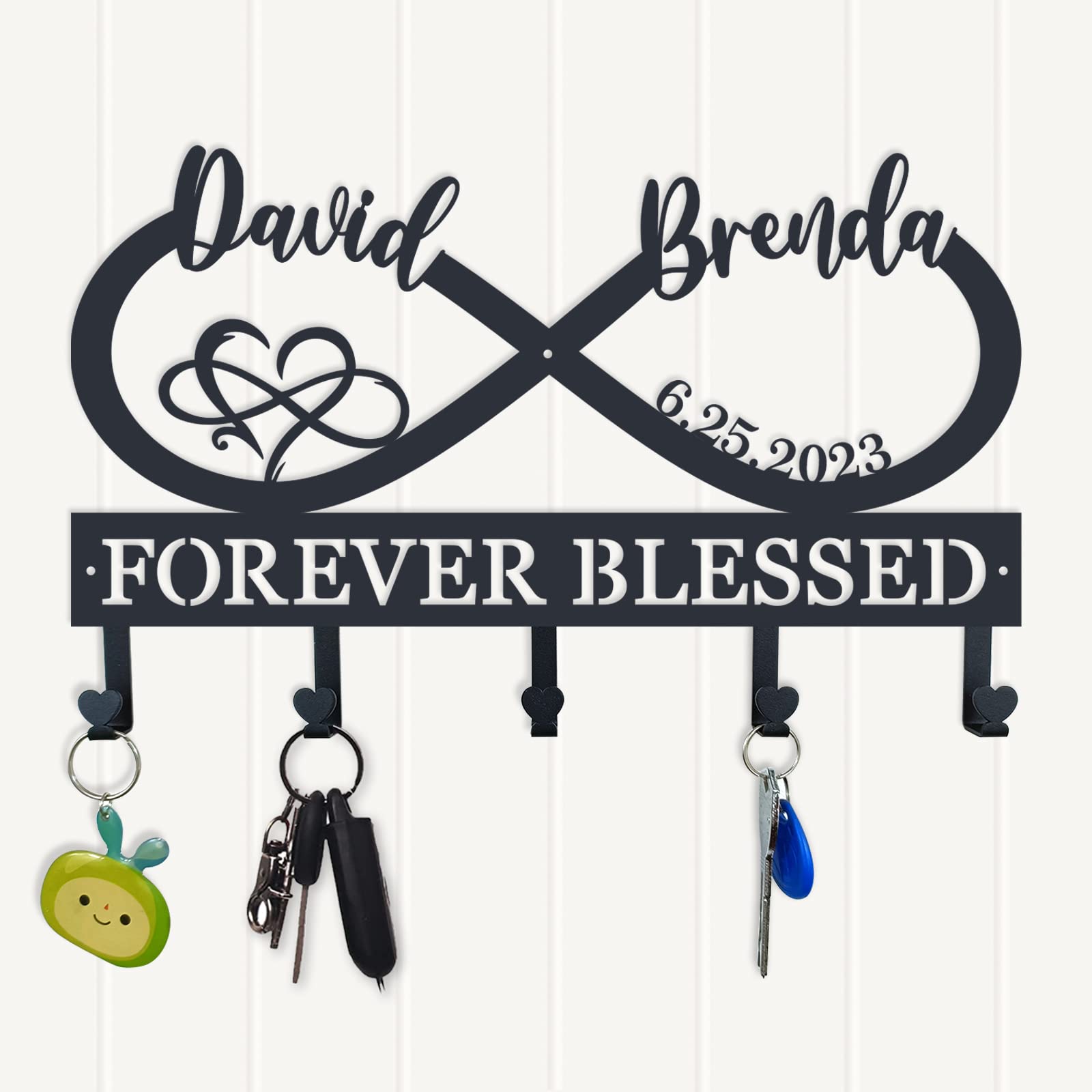 Personalized Key Holder for Wall | Personalized Key Hanger with Family Name | Metal Key Hook | Key Rack| Hooks Rack Kitchen | Custom Key Hanger for Front Door | Kitchen and Home |
