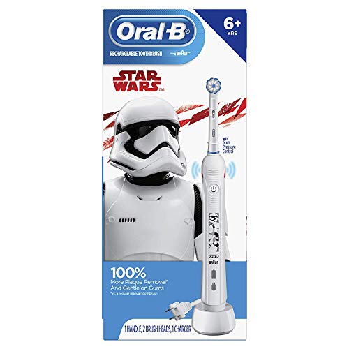 Oral-B Kids Electric Toothbrush with Replacement Brush Heads, Featuring Star Wars, for Kids 6+