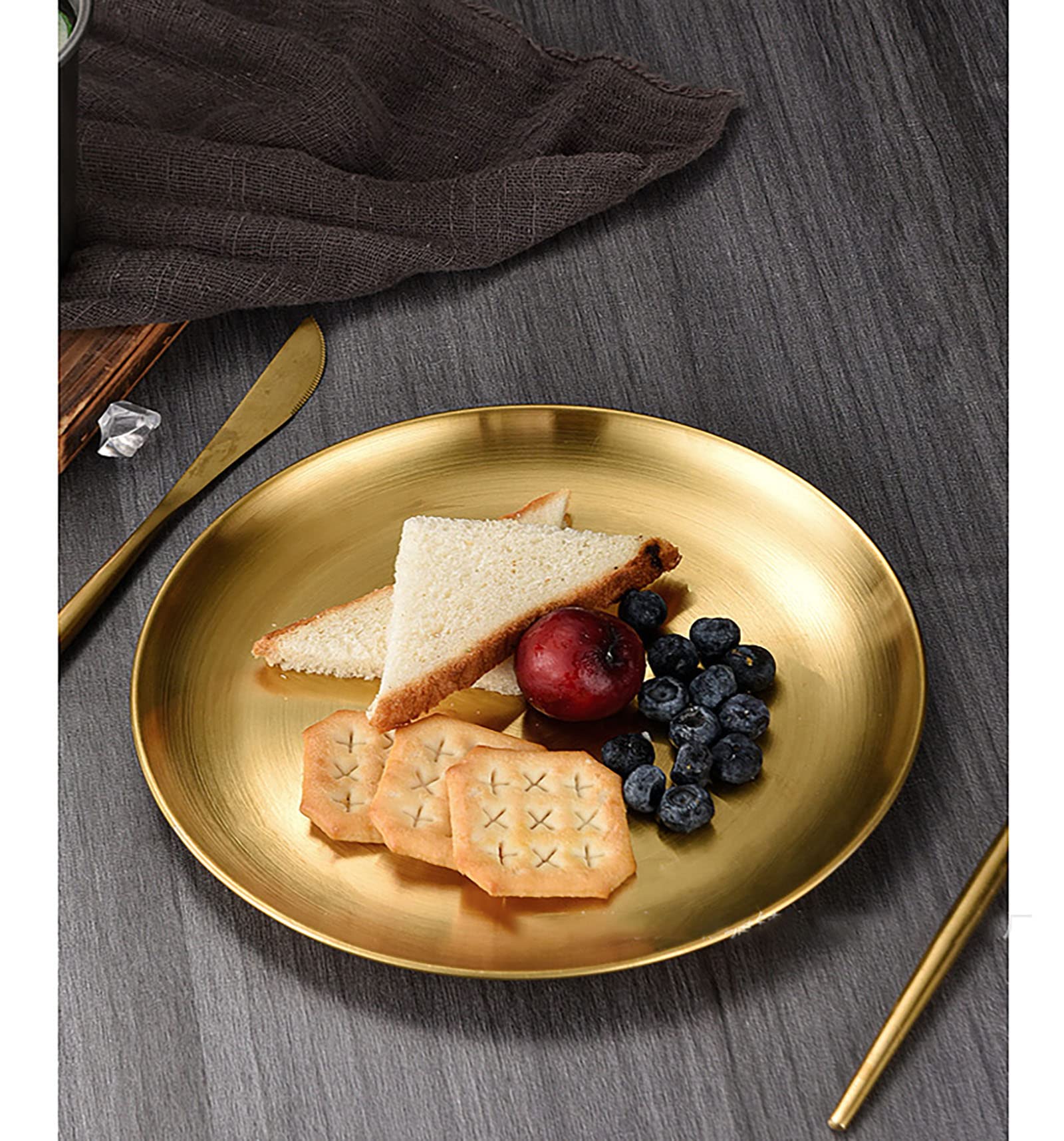 6 Pcs 5.5 Inch Circular Trinket Tray, Gold Stainless Steel, for Serving Trays Towel Storage Dish Plate Tea Fruit Trays Jewelry Plate Decorative Storage Tray (5.5 Inch, Gold)