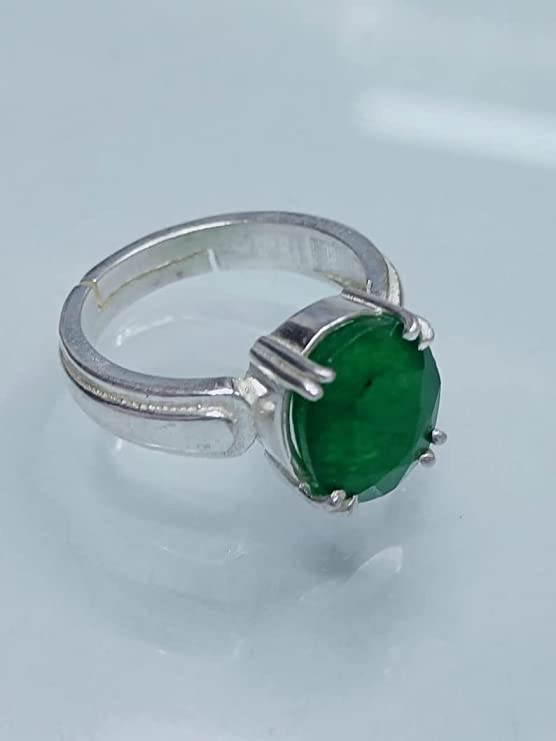 ADITYA JEWELS 5.25 Ratti Green Emerald Engagement Ring For Women, Promise Ring, Wedding & Christmas Ring
