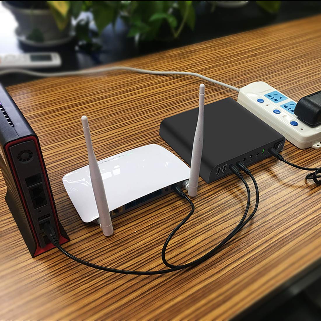 TalentCell Mini UPS Uninterrupted Power Supply 27000mAh 97.2Wh Lithium ion Backup Battery Pack with DC 12V/9V and 18W USB-A/USB-C PD Output for Router/Modem/LED Light, CCTV Camera, Smartphone and more
