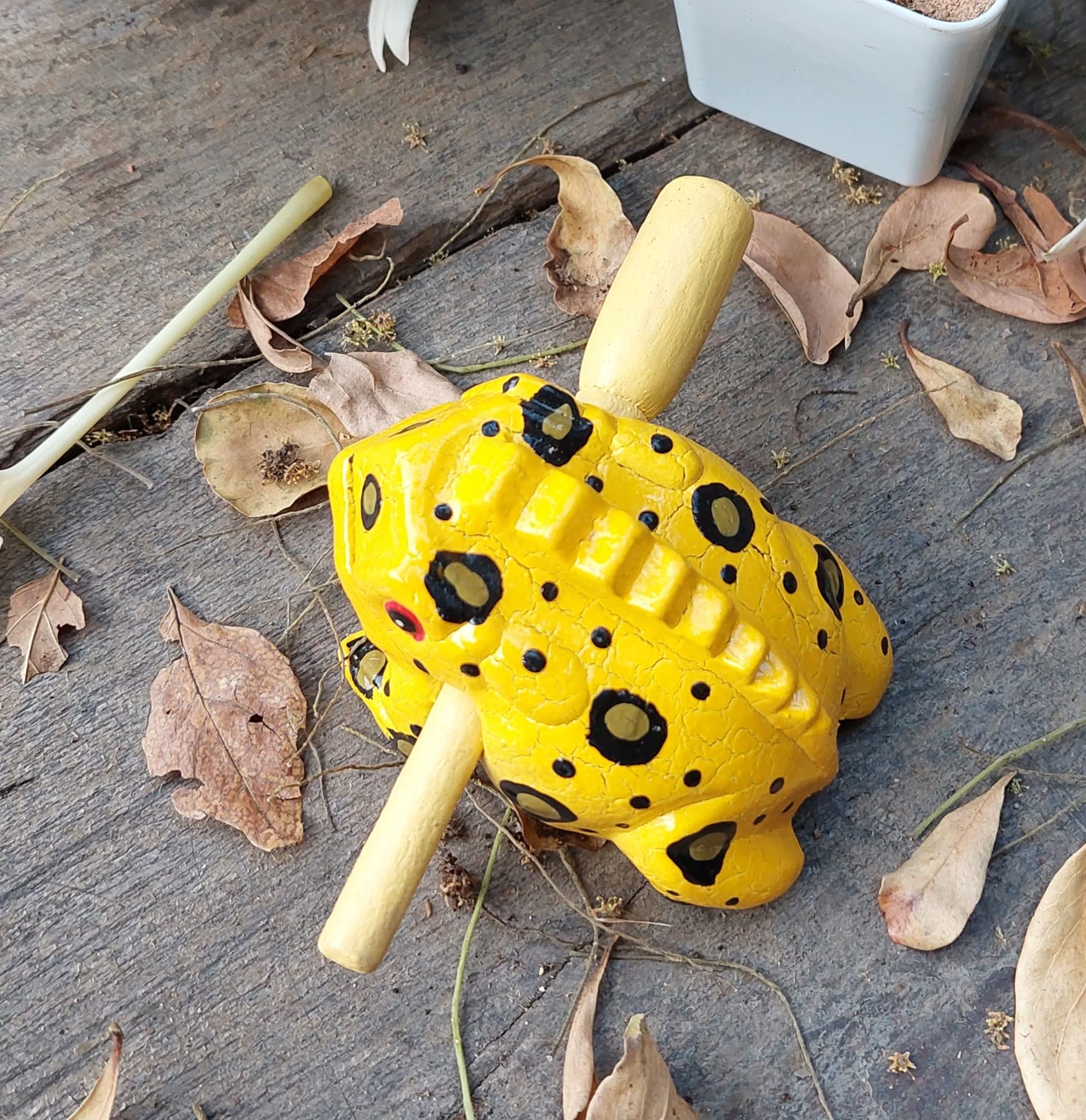Cozinest 3" Wooden Frog Guiro Rasp Percussion Instruments Tone Block Thailand Craft Wood Frog Musical Instrument Adorable Gift (Yellow Dots)