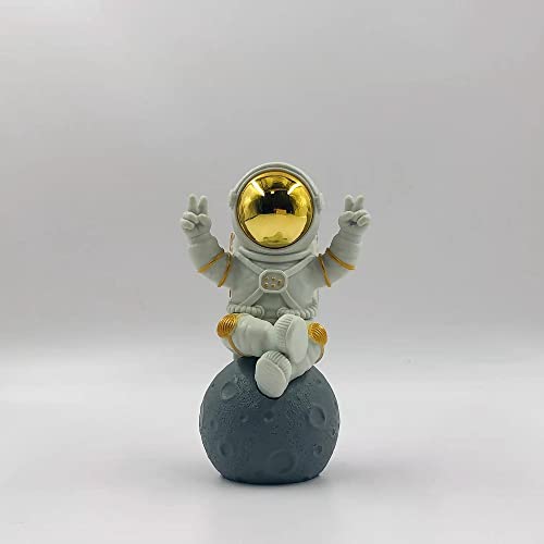 BUBUHSHM Figurine Statue Astronaut Sculpture Spaceman Décor,Sculptures Home Décor,White Shelf Decoration,Desk Decor,Cute Space Figure Ornament (Gold/White Big Astronaut Statue)