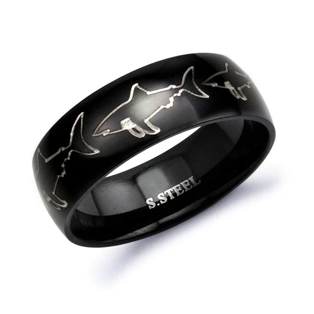 8mm Black Plated Stainless Steel Ring with Engraved Great White Shark Design Sizes 5 to 15 (6)