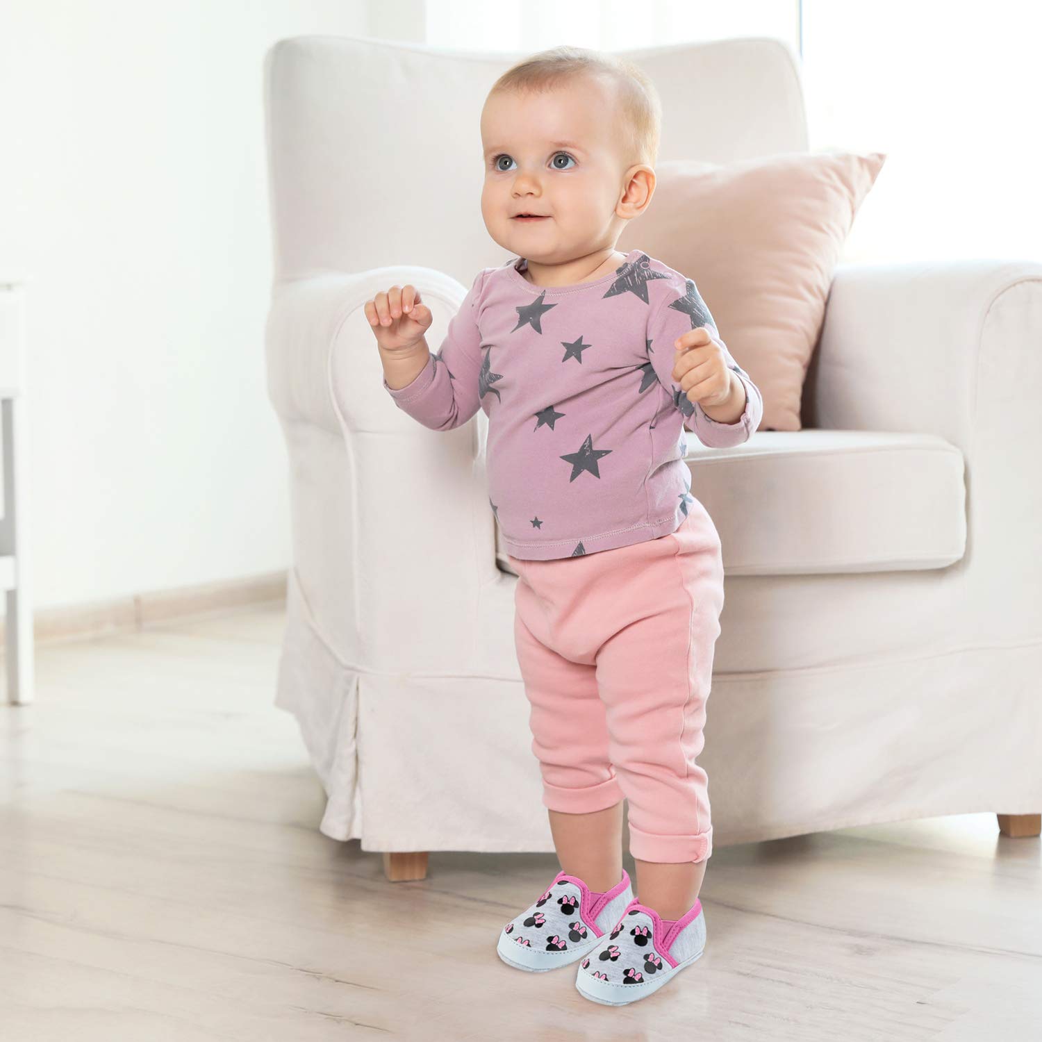 Disney Mickey Mouse Red and Black Infant Shoes (Pink Minnie, us_Footwear_Size_System, Infant, Age_Range, Medium, 9_Months, 12_Months)