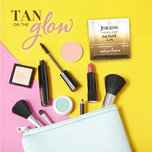 Jergens Natural Glow Instant Sun Sunless Tanning Towelettes, Single-Use Self Tanner Wipes for Flawless, Natural-Looking Color, 6 Count