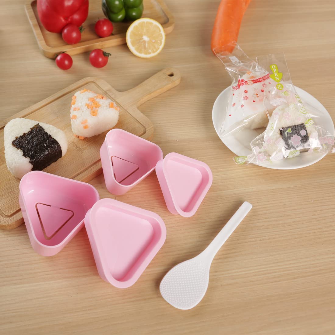 Aesumta Triangle Onigiri Mold,2 Pcs Sushi Mold ,Onigiri Mold Set with Wrapper Bags & Stickers for Bento Home DIY Sushi Making Kit (pink)