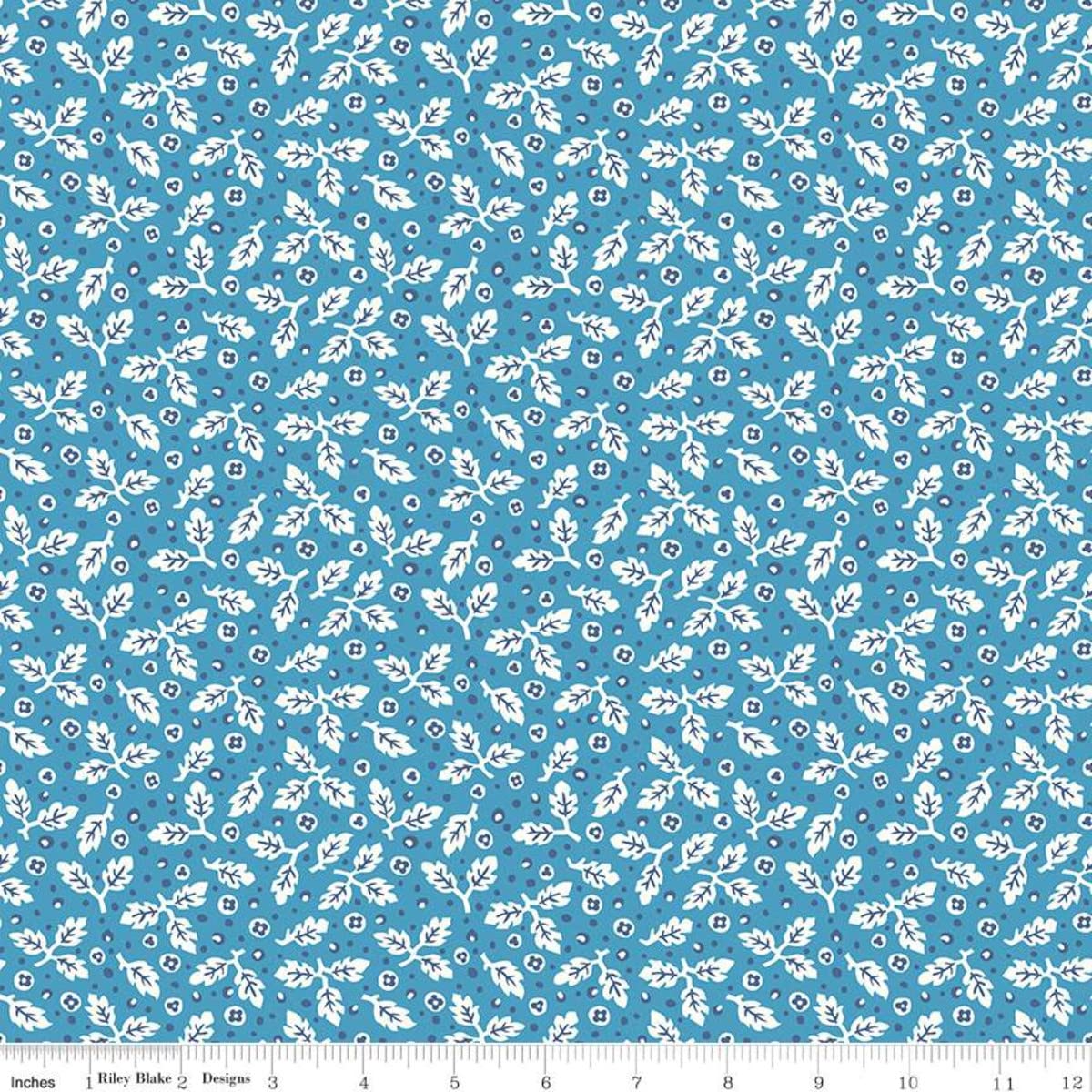 Flea Market Fat Eighth Bundle (39 Pieces) by Lori Holt for Riley Blake 9 x 21 inches (22.86 cm x 53.34 cm) Fabric cuts DIY Quilt Fabric