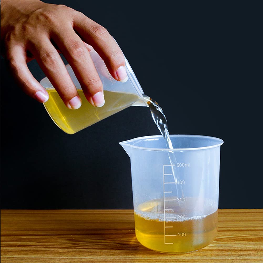 Auniwaig Plastic Beaker 500ml/17 Oz Lab Measuring Cup Graduated Beaker with Spout, Transparent Polypropylene Beaker Cups for Science Experiment Kitchen School Teaching Supplies 5PCS