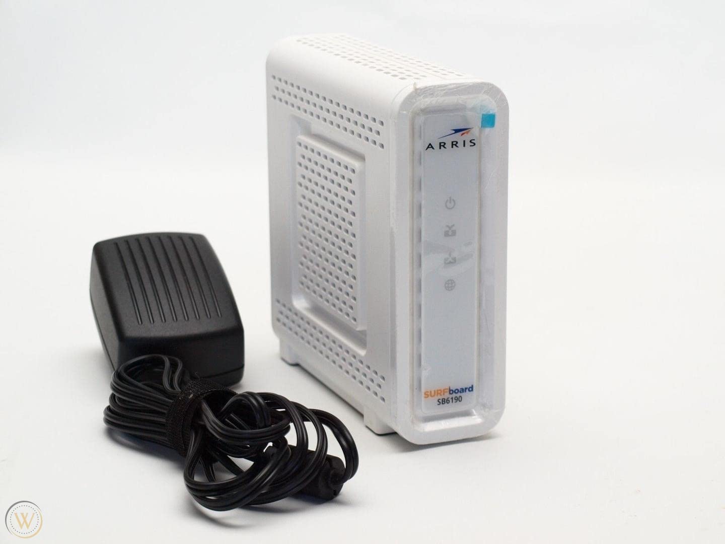 ARRIS Surfboard SB6190 32x8 DOCSIS 3.0 Cable Modem with 1.4 Gbps Download and 262 Upload Speeds, White (Non-Retail Packaging) (Renewed)