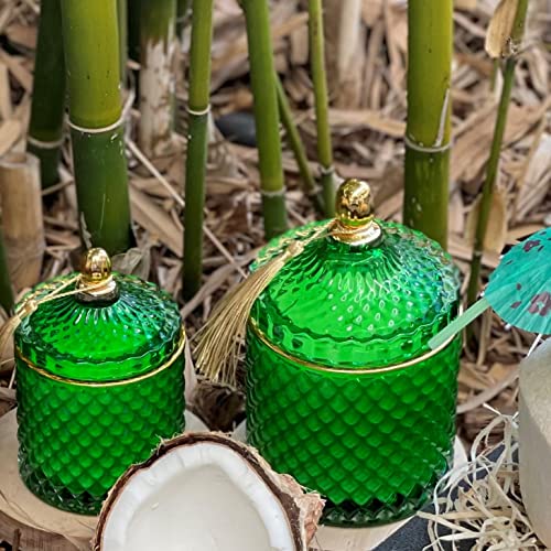 BRIGANTI Soy Candle in Green Glass Jar, Decorative Candles for Home & Office - Vanilla, Buttercream, Cake, Bourbon Strong Scent Throw with Essential Oil Blend (Vanilla Cupcake, 7oz Emerald Green)