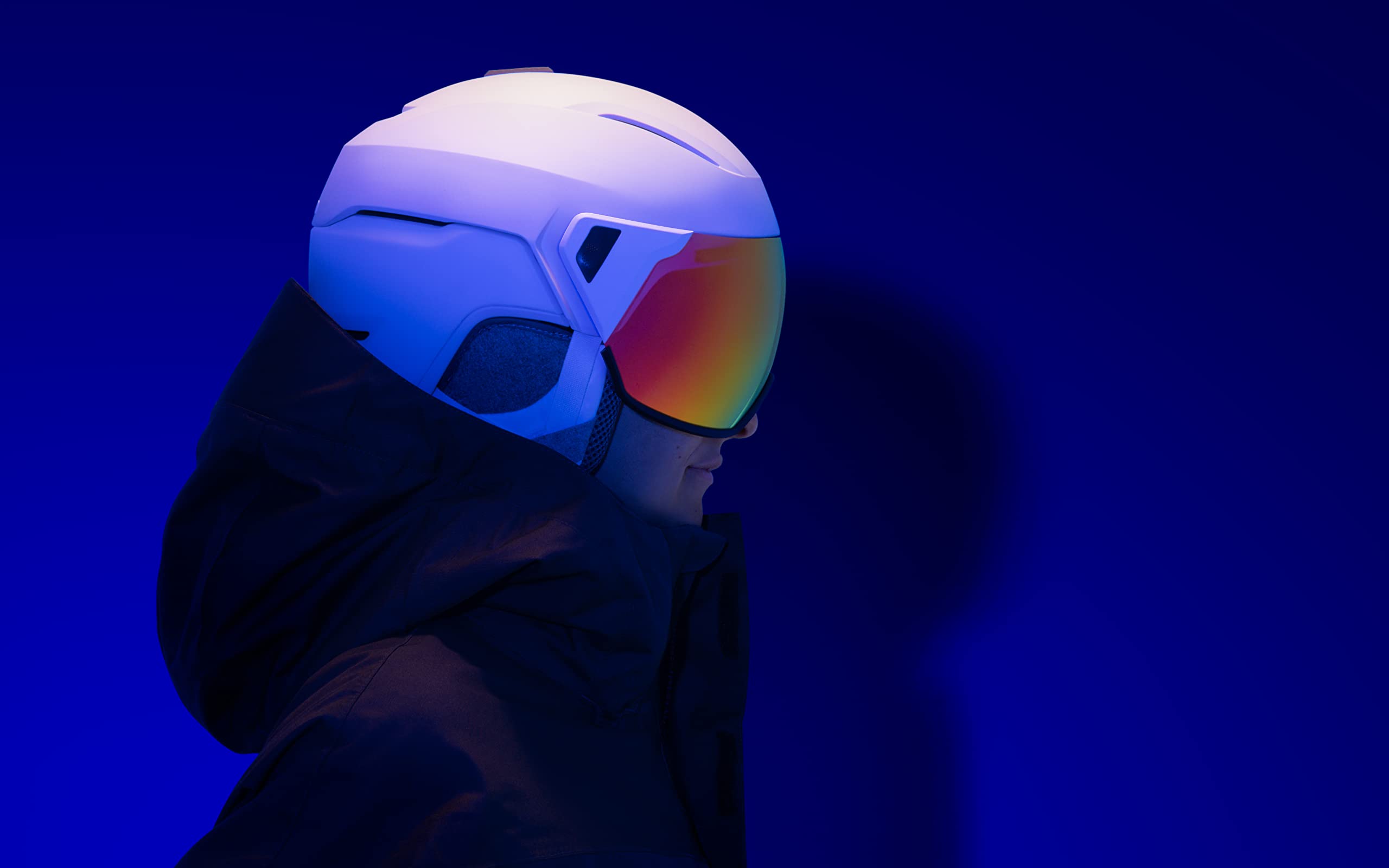 Giro Aria Spherical MIPS Ski Helmet - Snowboarding Helmet for Women with Integrated Visor - Matte White - M (55.5-59cm)