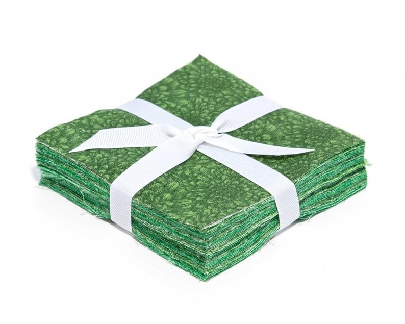 90 Pcs Fabric Strips Cute, Beautiful 100% Cotton Fabric Quilt Green Tone-on-Tone, Width 5 inch Length 5 inch, Gift It's All Green pre-Cut Charm Pack Squares, DIY Blanket