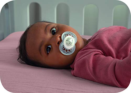 MAM Original Day & Night Baby Pacifier, Nipple Shape Helps Promote Healthy Oral Development, Glows in The Dark, 3 Pack, 16+ Months, Girl,3 Count (Pack of 1)