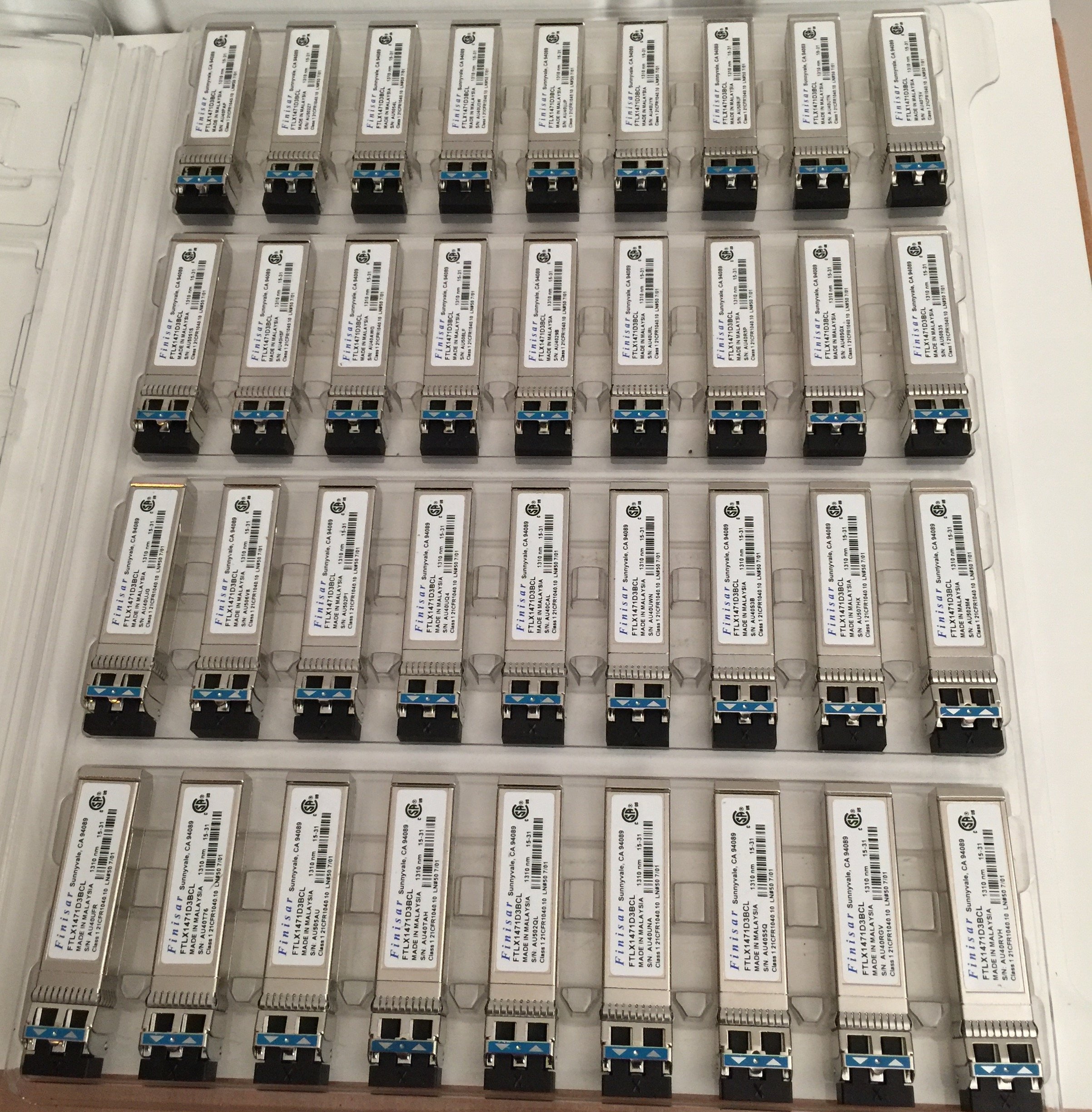 Finisar FTLX1471D3BCL 10.5Gb/s RoHS 6 Compliant 1310nm SFP+ Transceiver Retail (FinisarFTLX1471D3BCL)