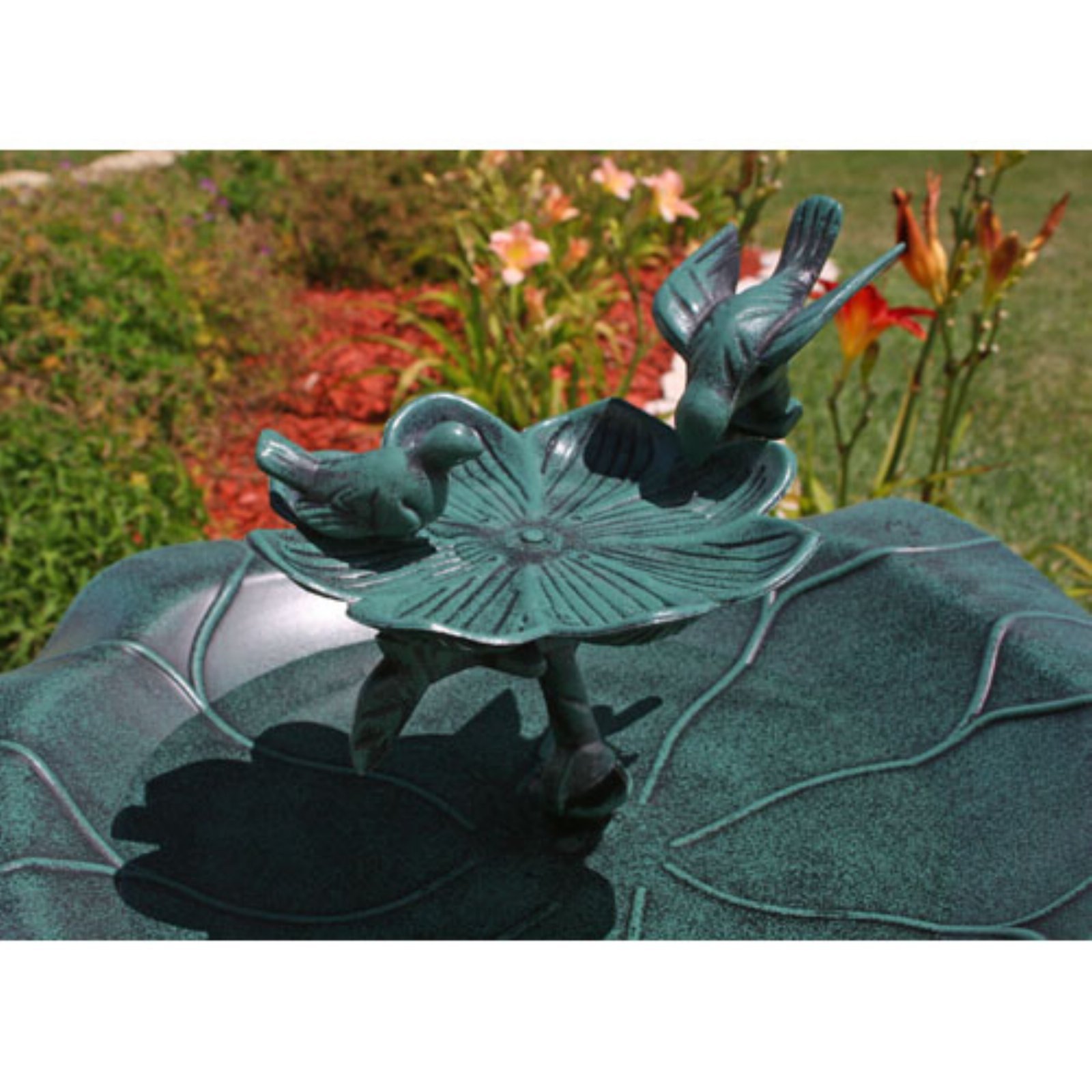 Alpine Corporation TEC108 Birdbath Yard Statue, 20"L x 20"W x 33"H, Green