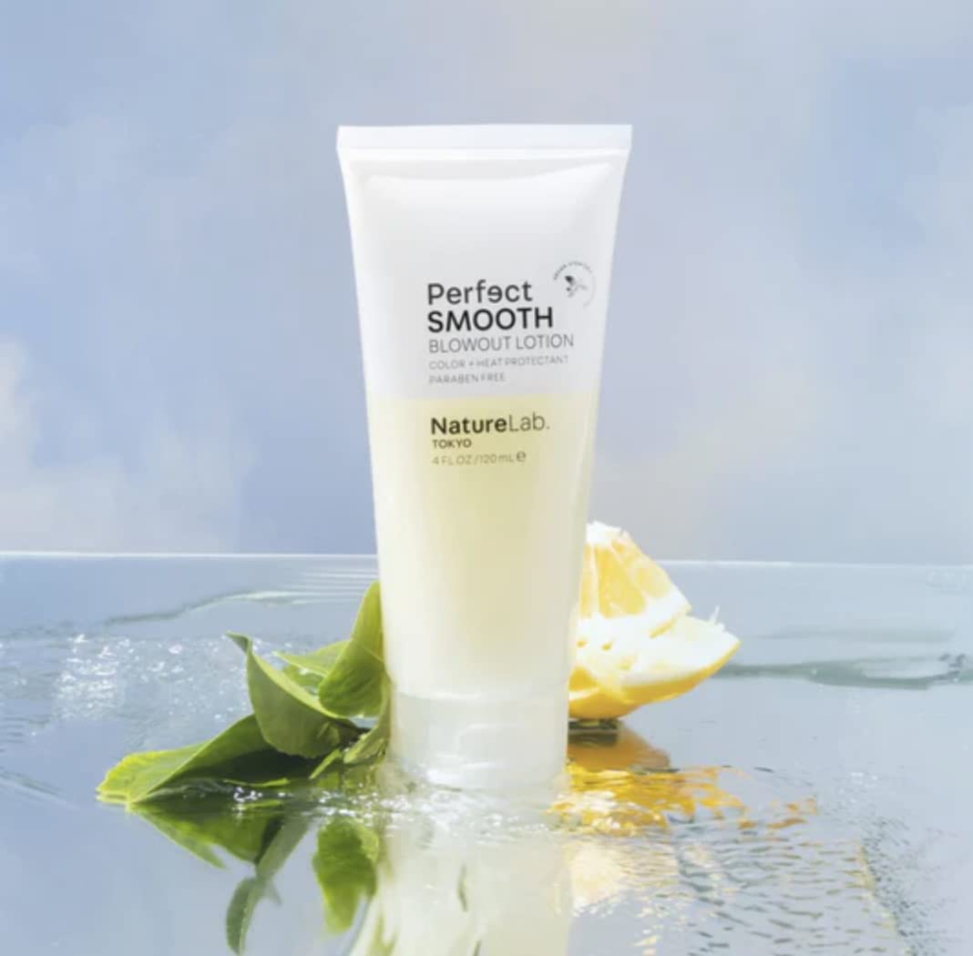 NATURELAB. TOKYO Perfect Smooth Blowout Lotion: Heat and Color Protection, Control Unruly Hair, Detangle, and Hydrate for Smooth, Sleek Hair I 4 FL OZ / 120ml