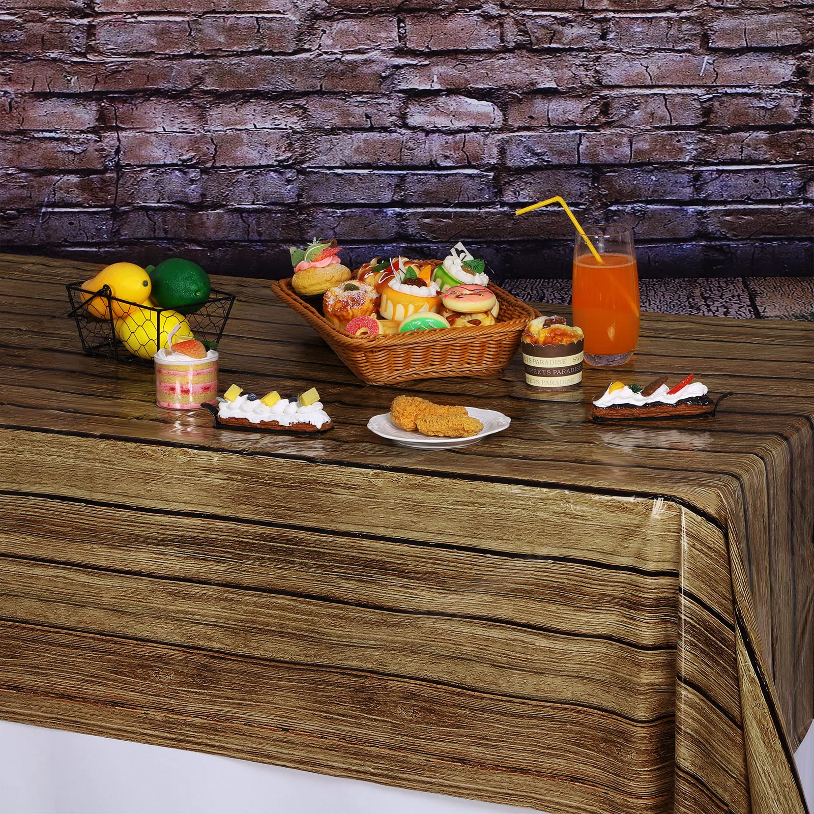 durony 2 Pieces Plastic Wood Grain Tablecloths Table Covers 54 x 108 Inch Plastic Waterproof Rustic Table Cover for Western Barn Themed Party Birthday Wedding Party Table Decor