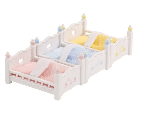 Calico Critters Triple Baby Bunk Beds, Dollhouse Toy Furniture, Multicolor, basic (CC2624), Set includes three beds, three mattresses with pillows, three blankets and two ladders