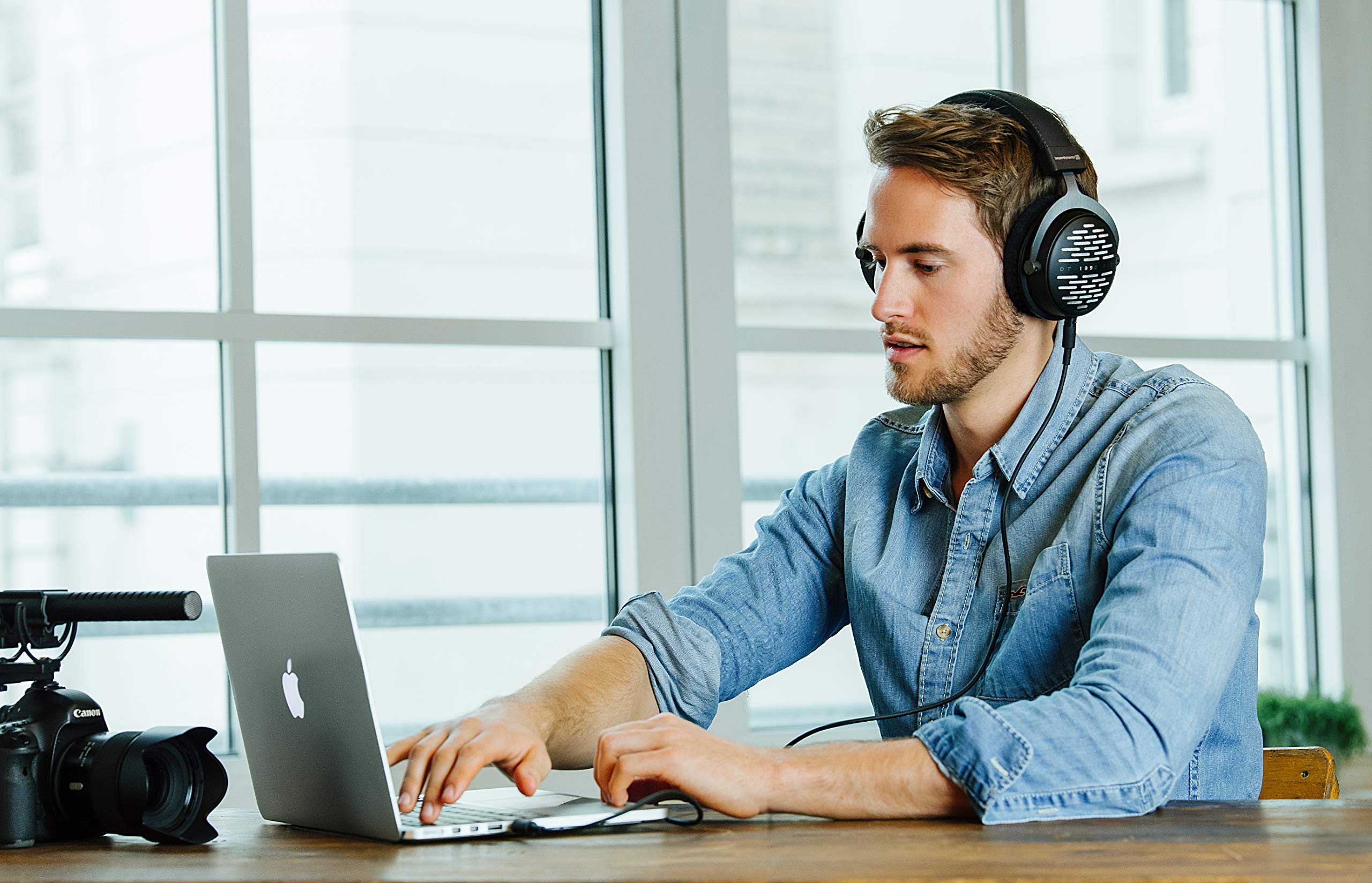 beyerdynamic DT 1990 Pro Open Studio Reference Headphones 250 Ohm Bundle with Hard Case and Deluxe Headphone Cleaning Kit