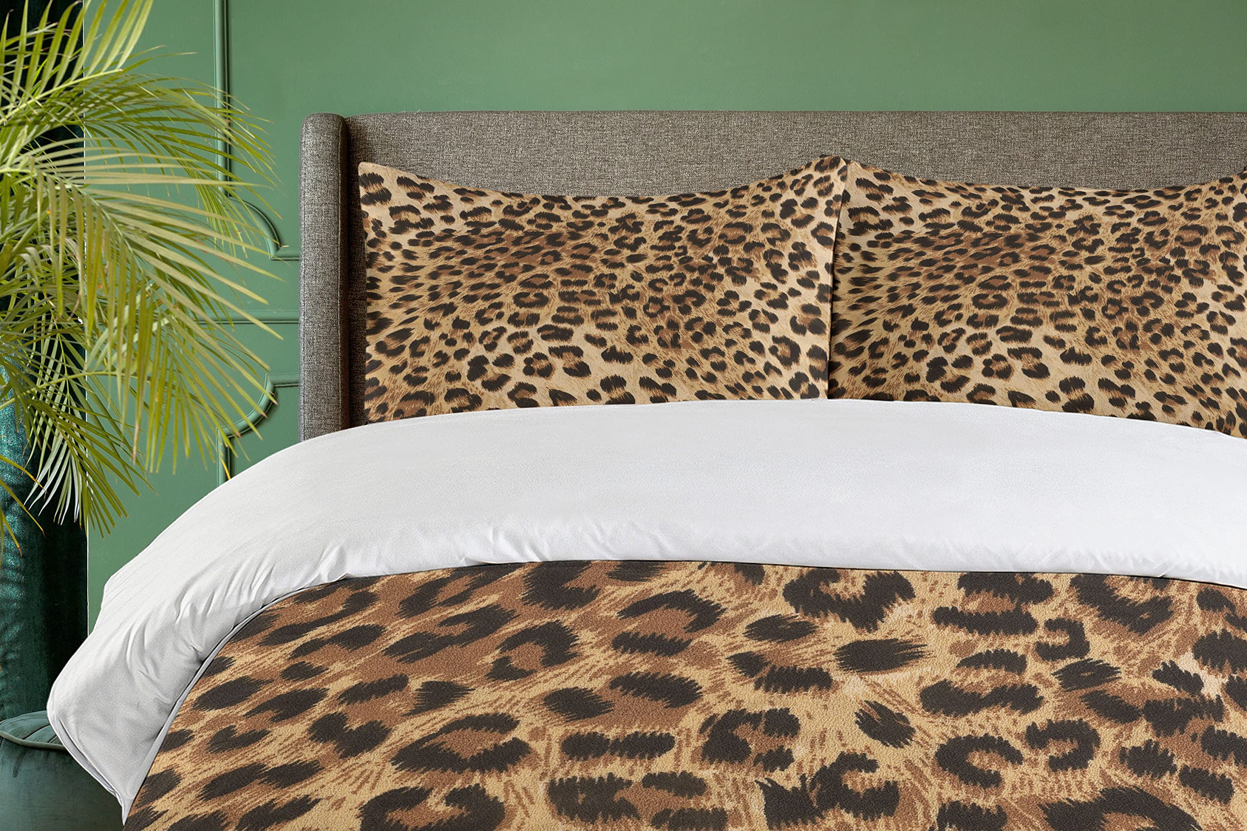 Ambesonne Leopard Print Duvet Cover Set, Skin Pattern of a Wild Savannah Animal Powerful Panther Big Cat, Decorative 3 Piece Bedding Set with 2 Pillow Shams, Queen Size, Brown Beige