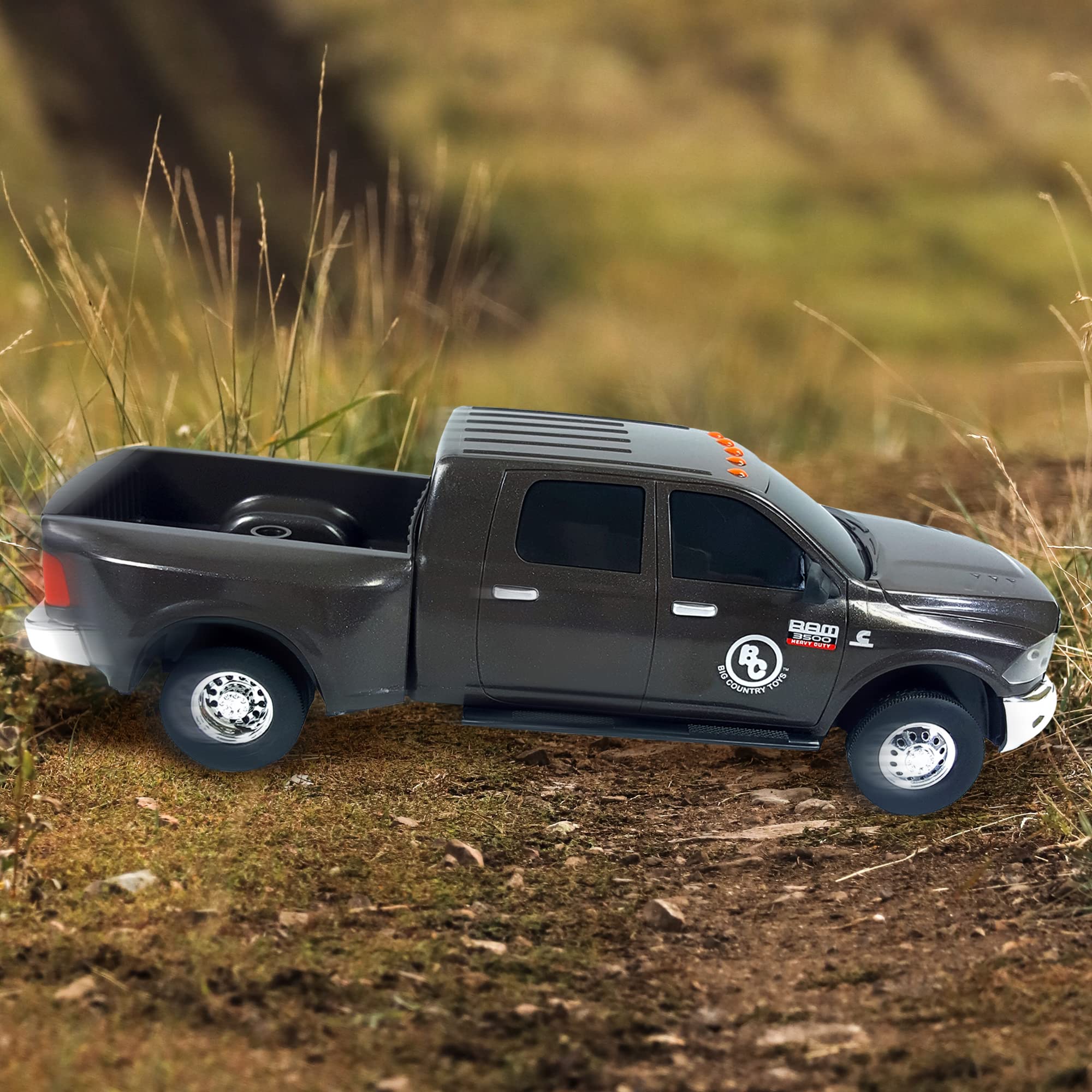 Big Country Toys Realistic Ram Truck Toy & Trailer Hitch, 1:20 Scale Farm Toys for 3 Year Old Boysโฆ