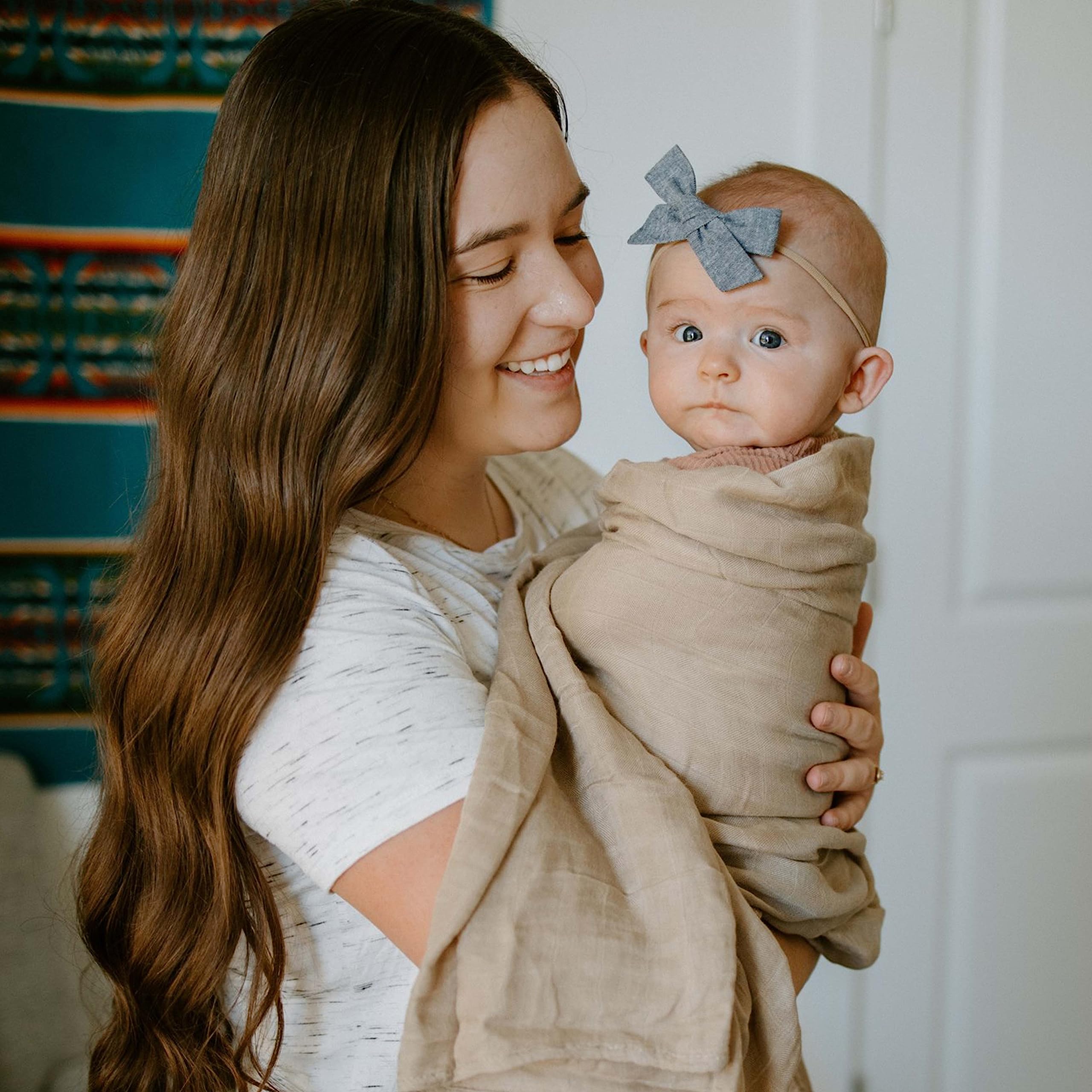 Little Unicorn β Caramel Deluxe Swaddle Set | Set of 2 | 100% Rayon Muslin from Bamboo | Super Soft | Newborns and Infants | Large 47β x 47β | Machine Washable
