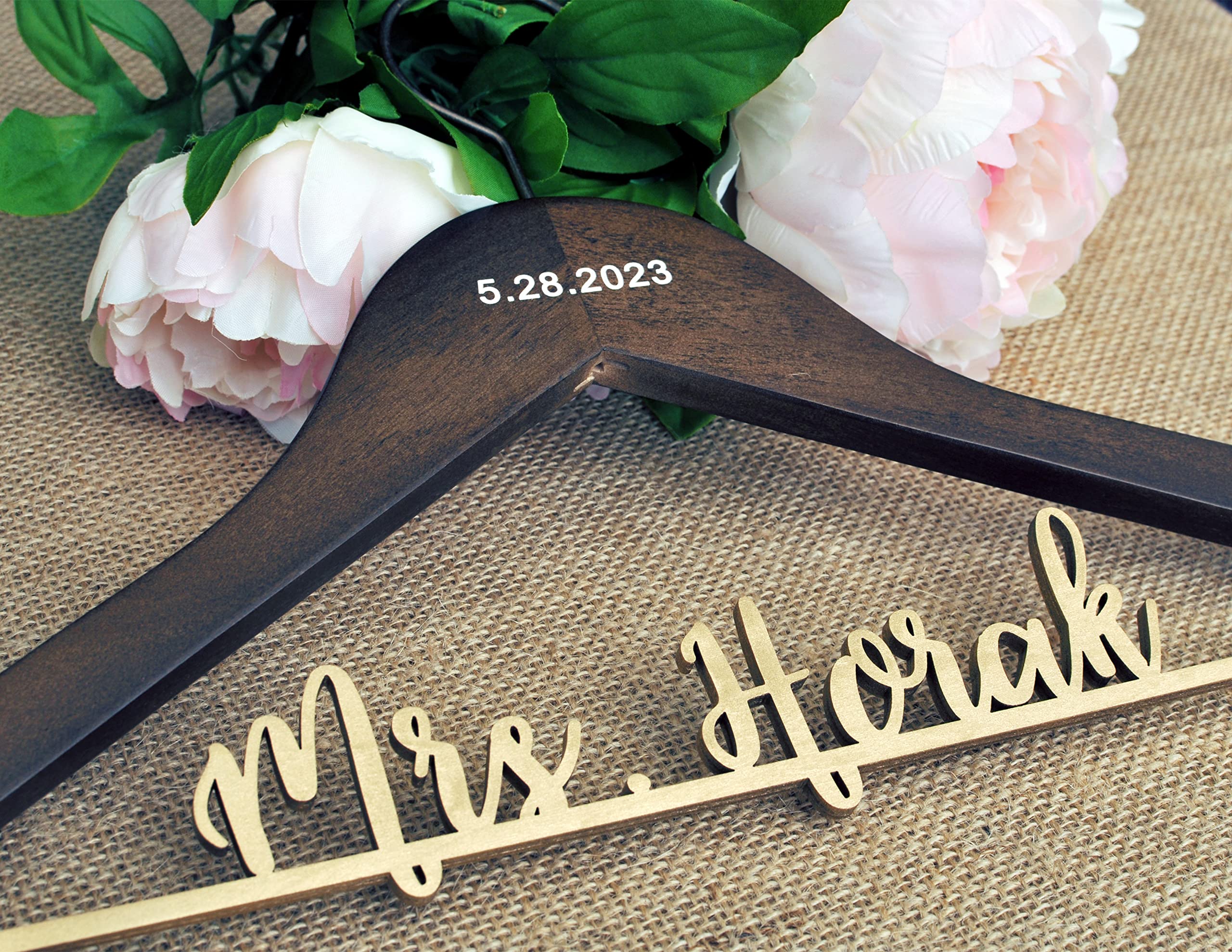 Bride Hanger, Wedding Hanger, Wedding Gift, Personalized Bride Hanger, Honor Maid, Bridesmaid, Doctor, Graduation Dress Hanger