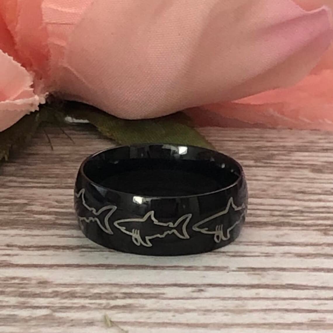 8mm Black Plated Stainless Steel Ring with Engraved Great White Shark Design Sizes 5 to 15 (6)