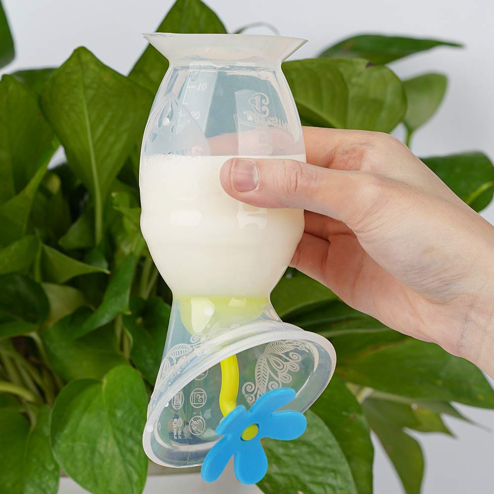 haakaa Manual Breast Pump Breastfeeding Pump Silicone Pump Milk Saver with Suction Base and Flower Stopper 100% Food Grade Silicone BPA Free (5oz/150ml) (Blue)