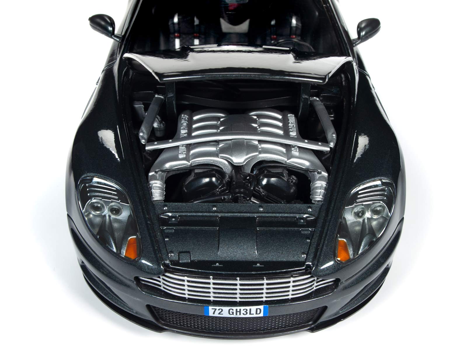 Aston Martin DBS Quantum Silver/Dark Gray Metallic (James Bond 007) "Quantum of Solace (2008) Movie 1/18 Diecast Model Car by Auto World