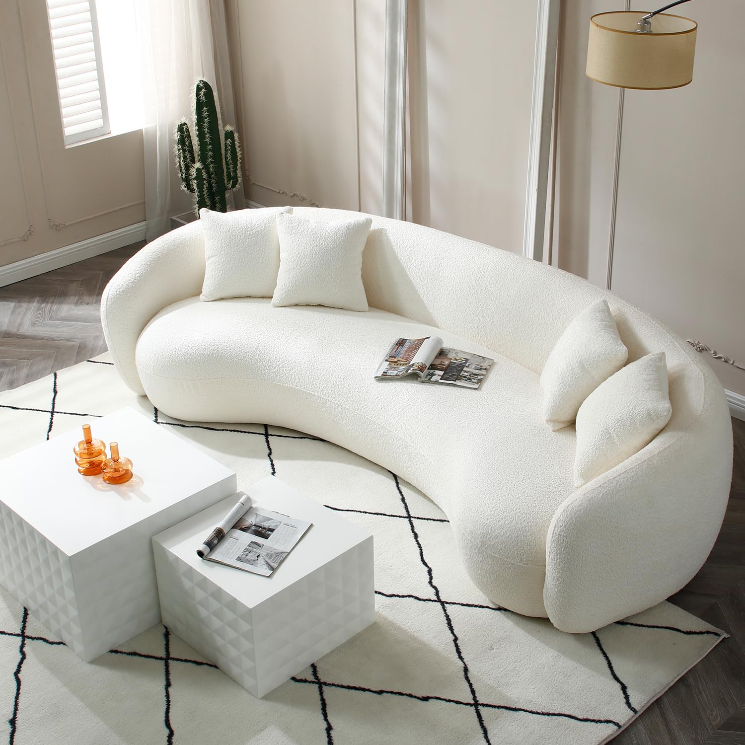 BAMOOLI 101'' Curved Sofa Couch, Mid Century Modern Half Moon Living Room Sofa, Luxury 5-Seat Sofa Round Couch with 4 Throw Pillows, Teddy Fleece Leisure Couch for Apartment, Office, Bedroom, Beige