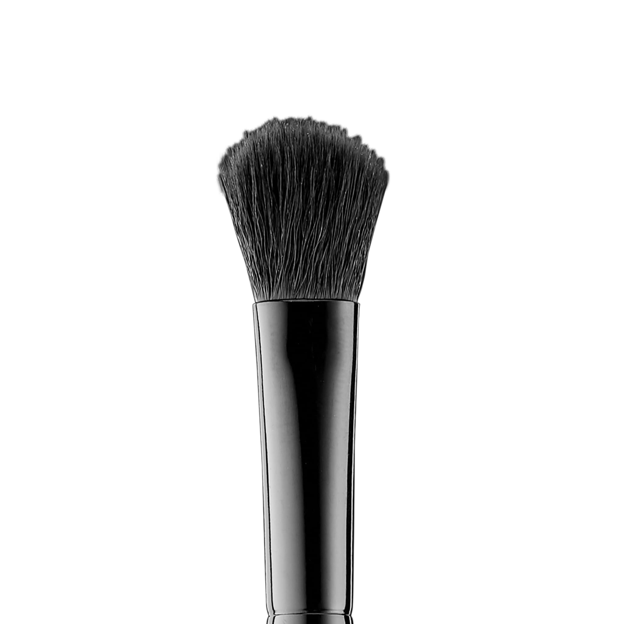 e.l.f. Blending Brush, Makeup Brush For Blending Eyeshadow & Concealer, Dome-Shaped, Made With Synthetic Bristles, Vegan & Cruelty-Free