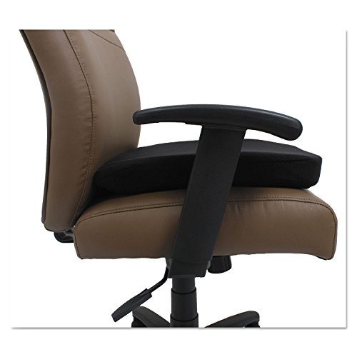 Alera ALECGC511 16.5 in. x 15.75 in. x 2.75 in. Cooling Gel Memory Foam Seat Cushion with Non-Slip Cover - Black