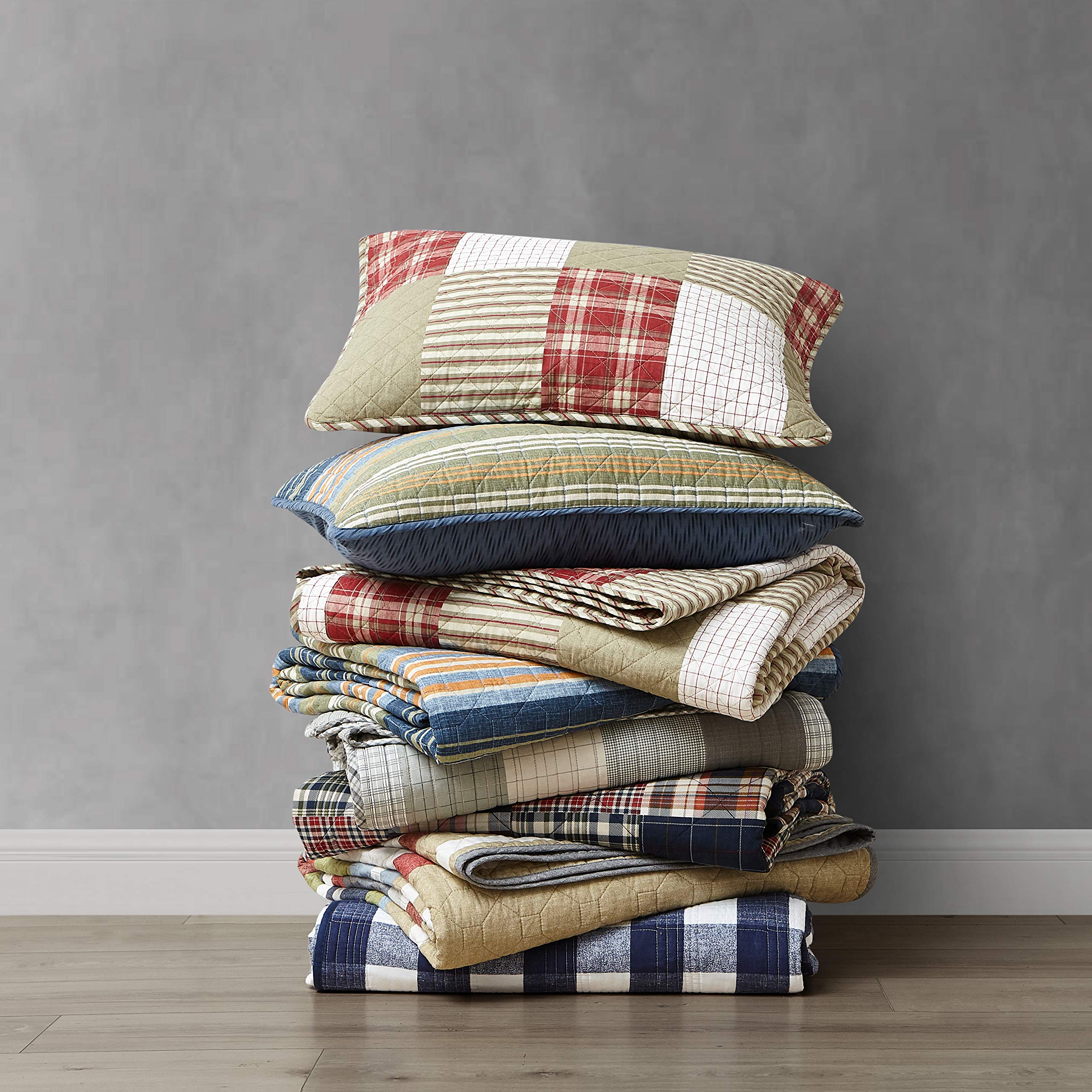 Eddie Bauer - King Quilt Set, Reversible Cotton Bedding with Matching Shams, Lightweight Home Decor for All Seasons (Arrowhead Blue,3pieces, King)