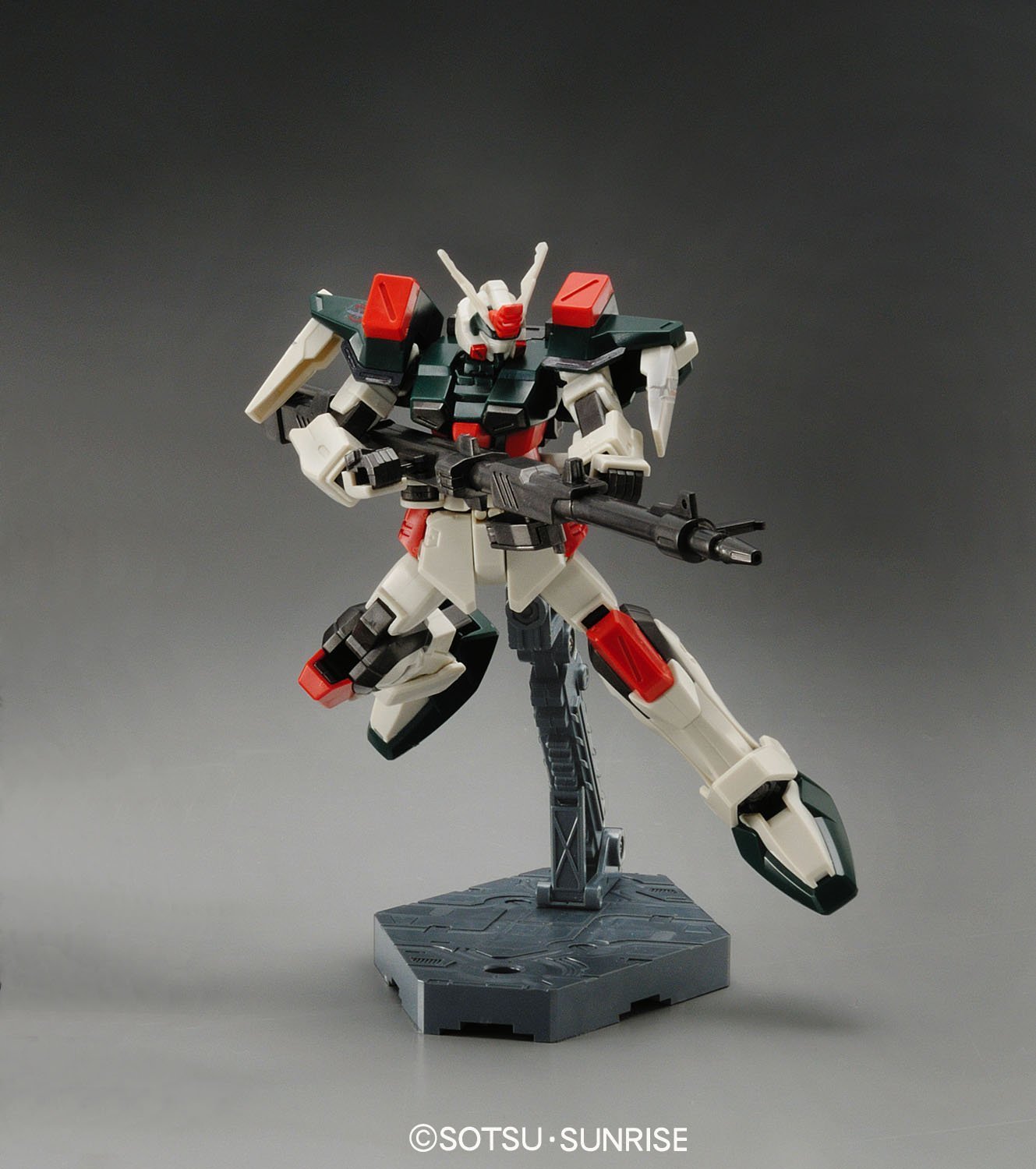 Bandai Hobby R03 Buster Gundam Remaster HG Bandai Gundam Seed Action Figure