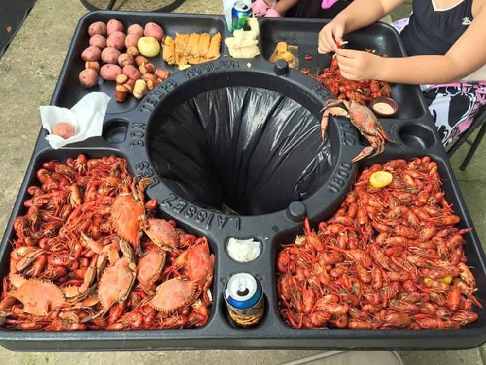 BayTec Crawfish Table - Plastic Barrel Table Top for BBQs or Seafood Boils