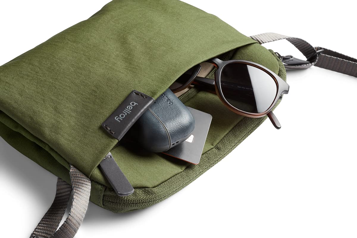 Bellroy City Pouch Plus - Ranger Green