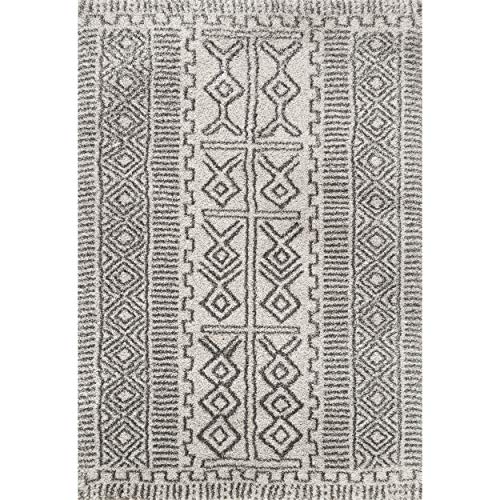 nuLOOM Hurley Tribal Shag Area Rug, 6' 7" x 9', Ivory