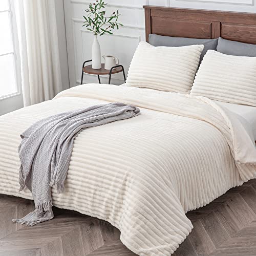 BEDELITE Fleece King Comforter Set -Super Soft & Warm Fluffy White Bedding, Luxury Fuzzy Heavy Bed Set for Winter with 2 Pillow Cases