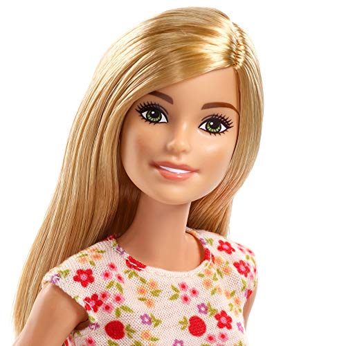 Barbie GCK68 Sweet Orchard Farm Dolls and Accessories